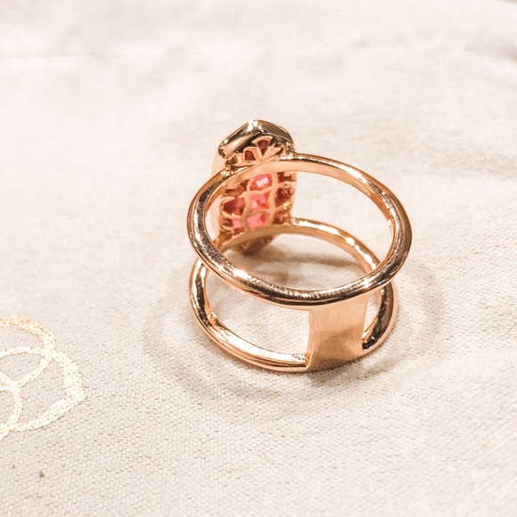 Kendra Scott | Jewelry | Kendra Scott Elyse Berry Red Gold Ring | Poshmark